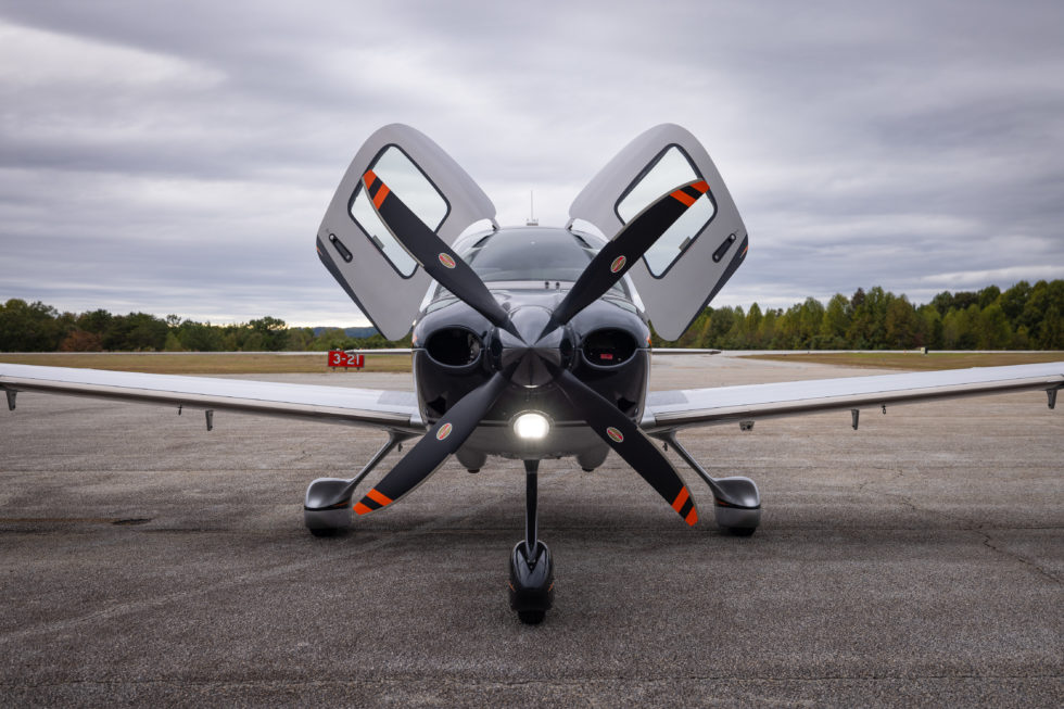 Rent an Aircraft - Aero Atlanta Flight Center